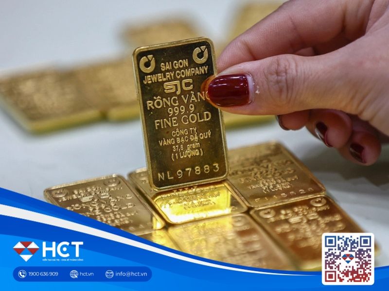 Giá vàng hôm nay 10/06/2026: Tiếp tục tụt dốc 3,8 triệu đồng/lượng | HCT